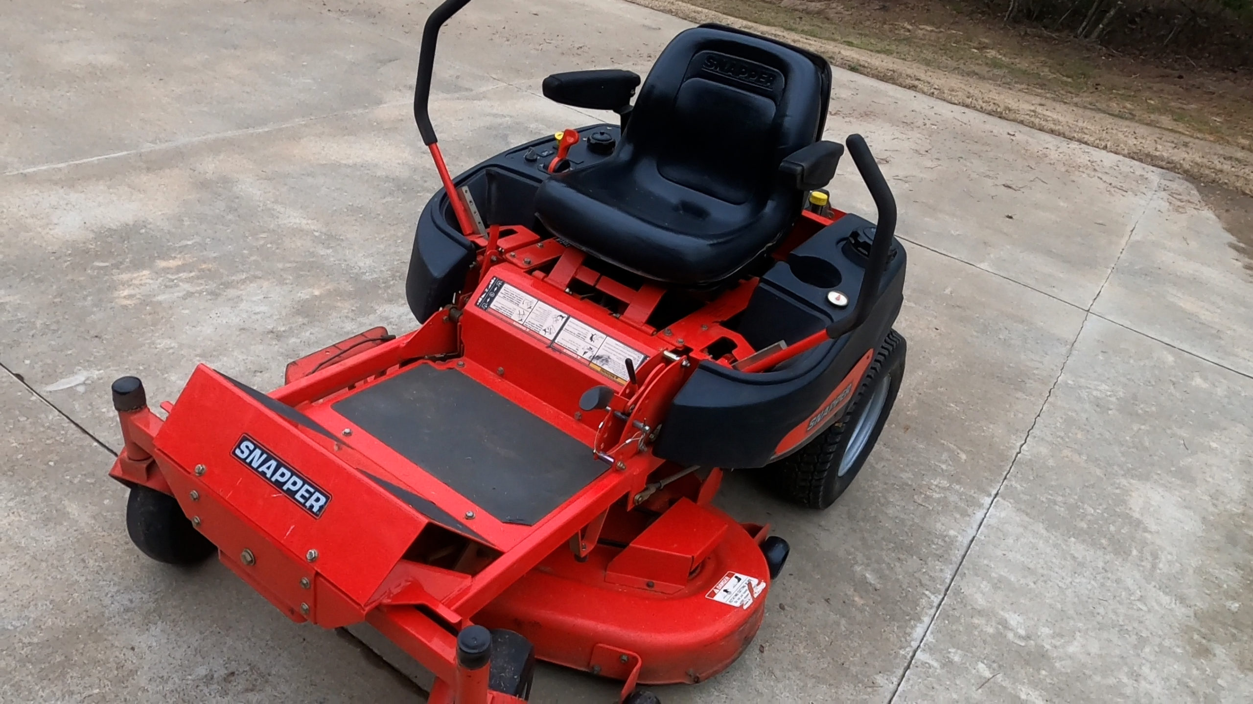 Complete Lawn Mower Maintenance (S2E2) » Sunny Bermuda